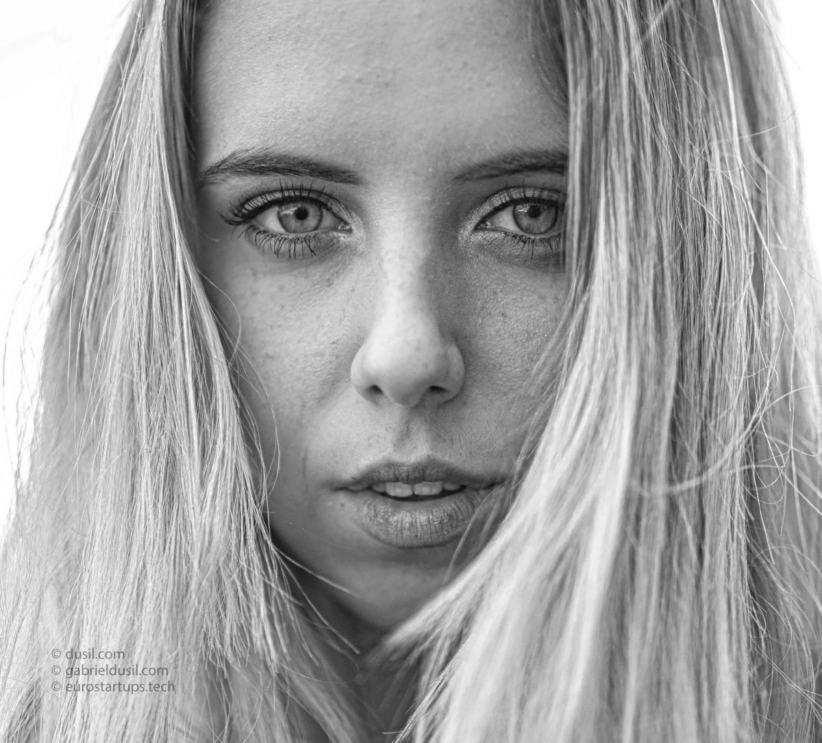 Photoshoot ֍ 5 ֍ Prague ֍ Veronika Žiláková | Gabriel Dusil • Time Is ...