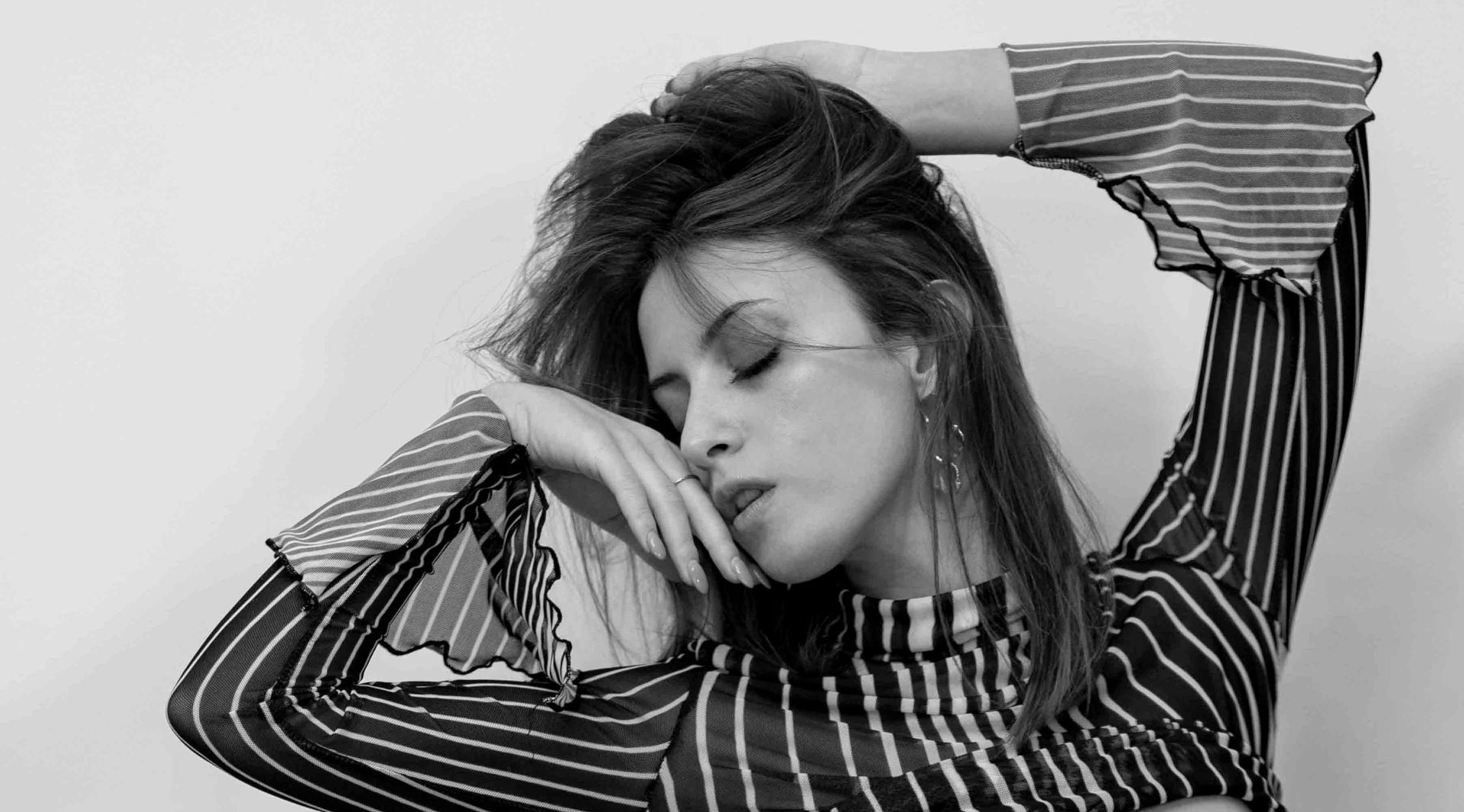 Photoshoot ֍ 250 ֍ Prague ֍ Anna Morena | Gabriel Dusil • Time Is Relentless